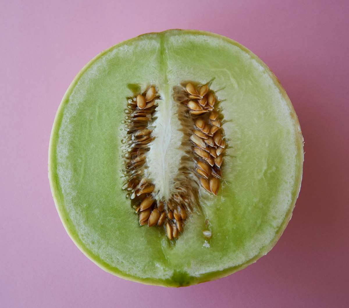 Honeydew Melon: Types, Benefits, Side Effects, Nutrition & More